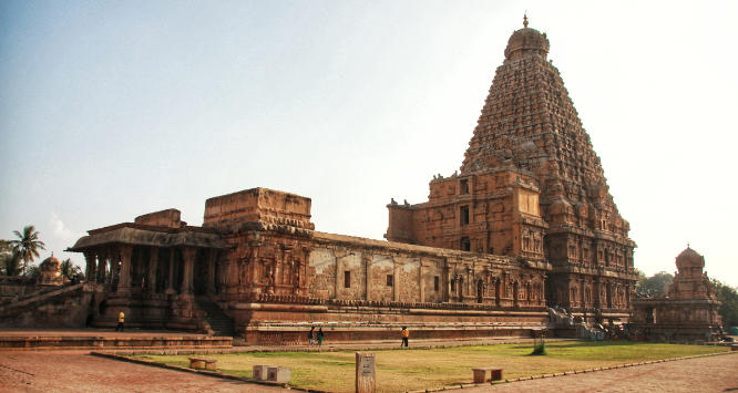 Discover 9 Stunning Chola Dynasty Temples in India