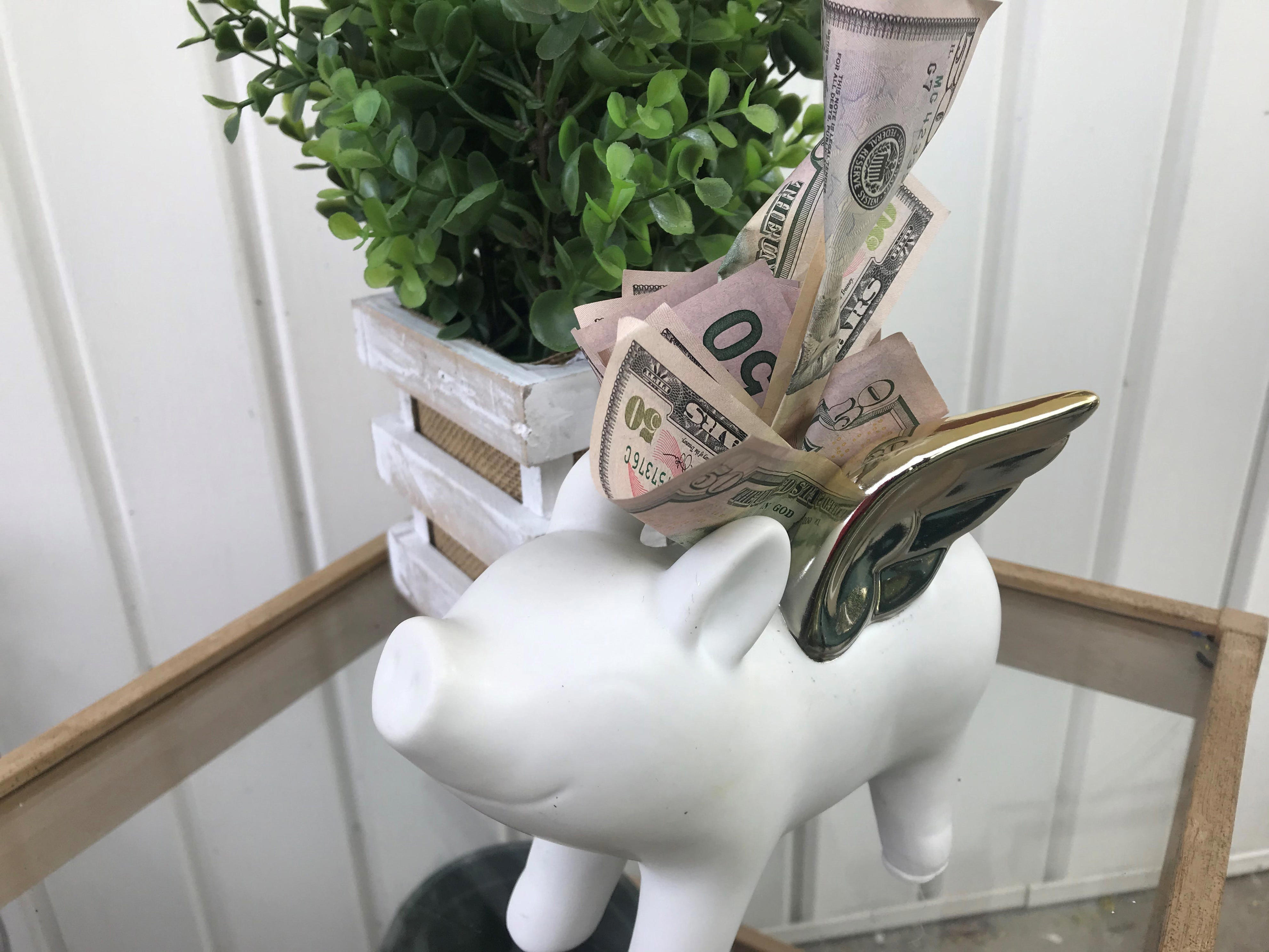 What’s the going rate for an allowance? How much money to give your kids