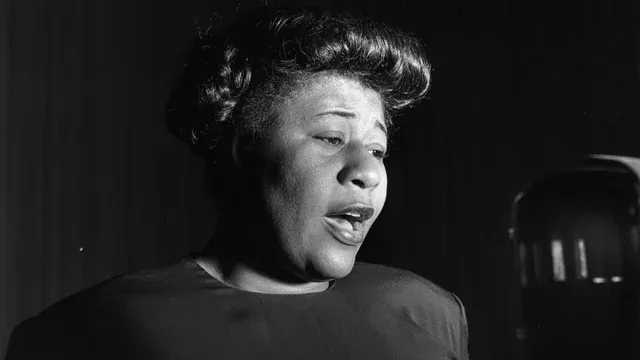 15 of the Most Iconic Black Female Singers From the ‘50s
