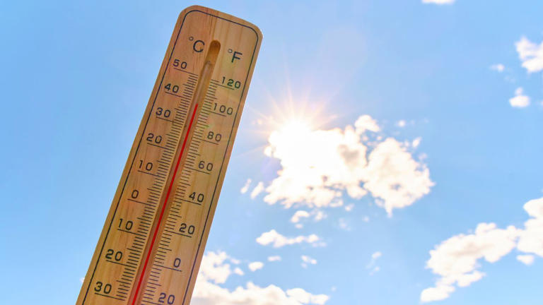 Don't overwork your AC — experts recommend making a 'DIY cool room' to ...