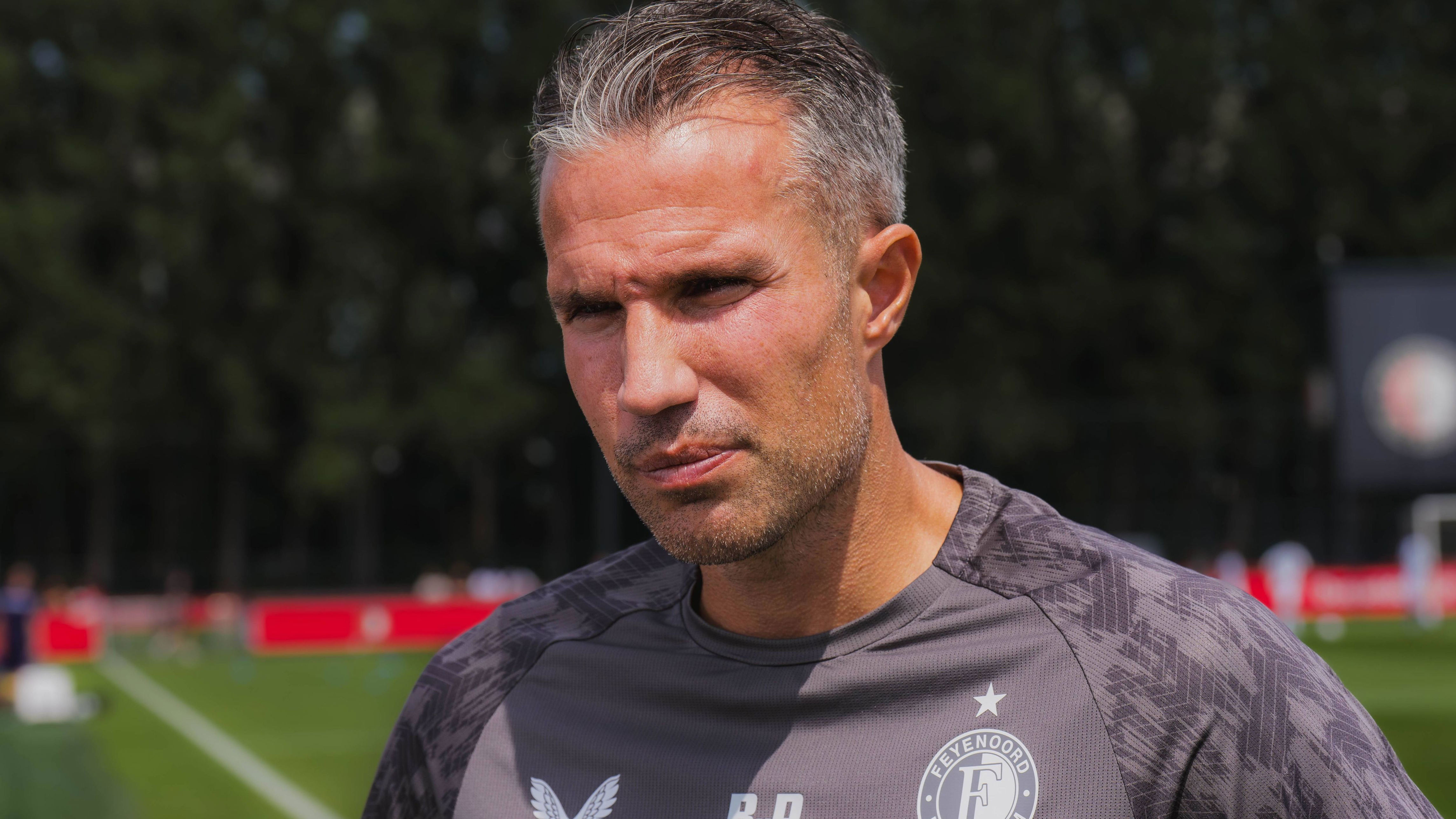 Robin van Persie wacht enorme uitdaging en schrijft maar één echte ...