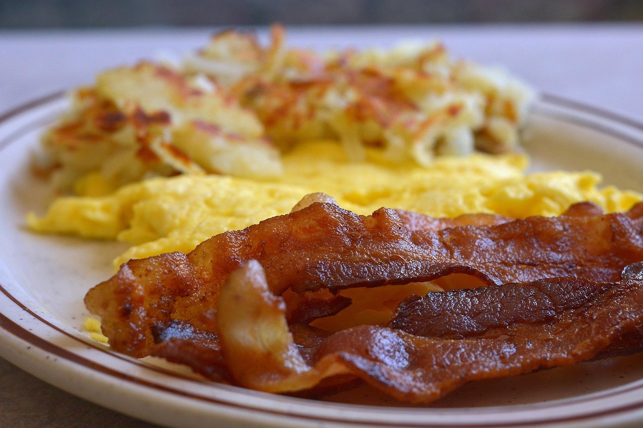 8 Ultra-Processed Meats Experts Say to Avoid