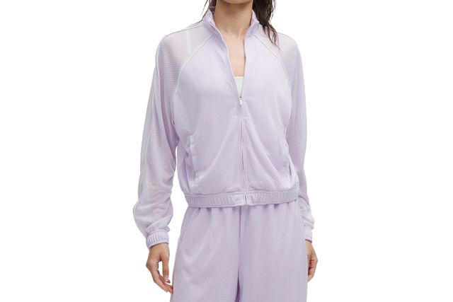 Lululemon Just Extended Its Summer Scores Sale and Added New Products ...