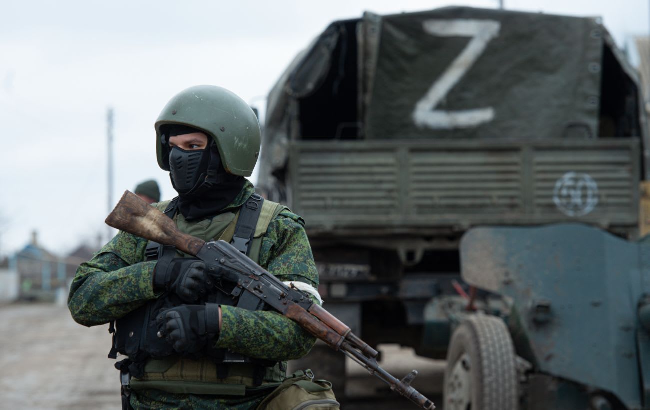 Russian troops crawl in dog costumes during Kramatorsk assaults, says ...