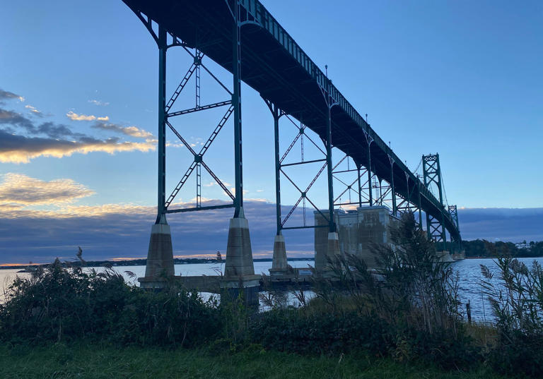 Traffic alert: Lane closures coming to Mount Hope Bridge beginning July 27