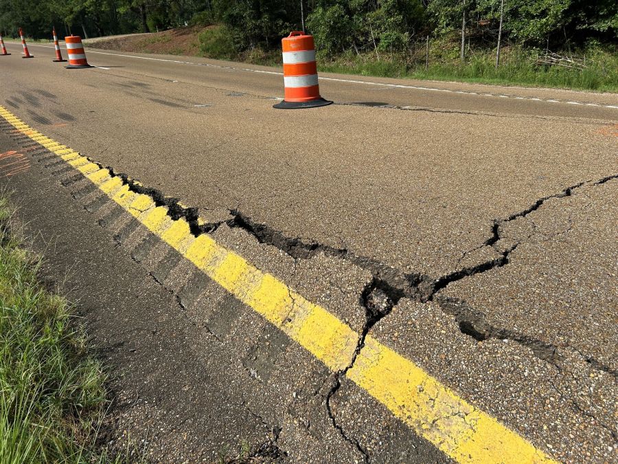 One lane of US 49 reopens in Madison County after heat causes buckle