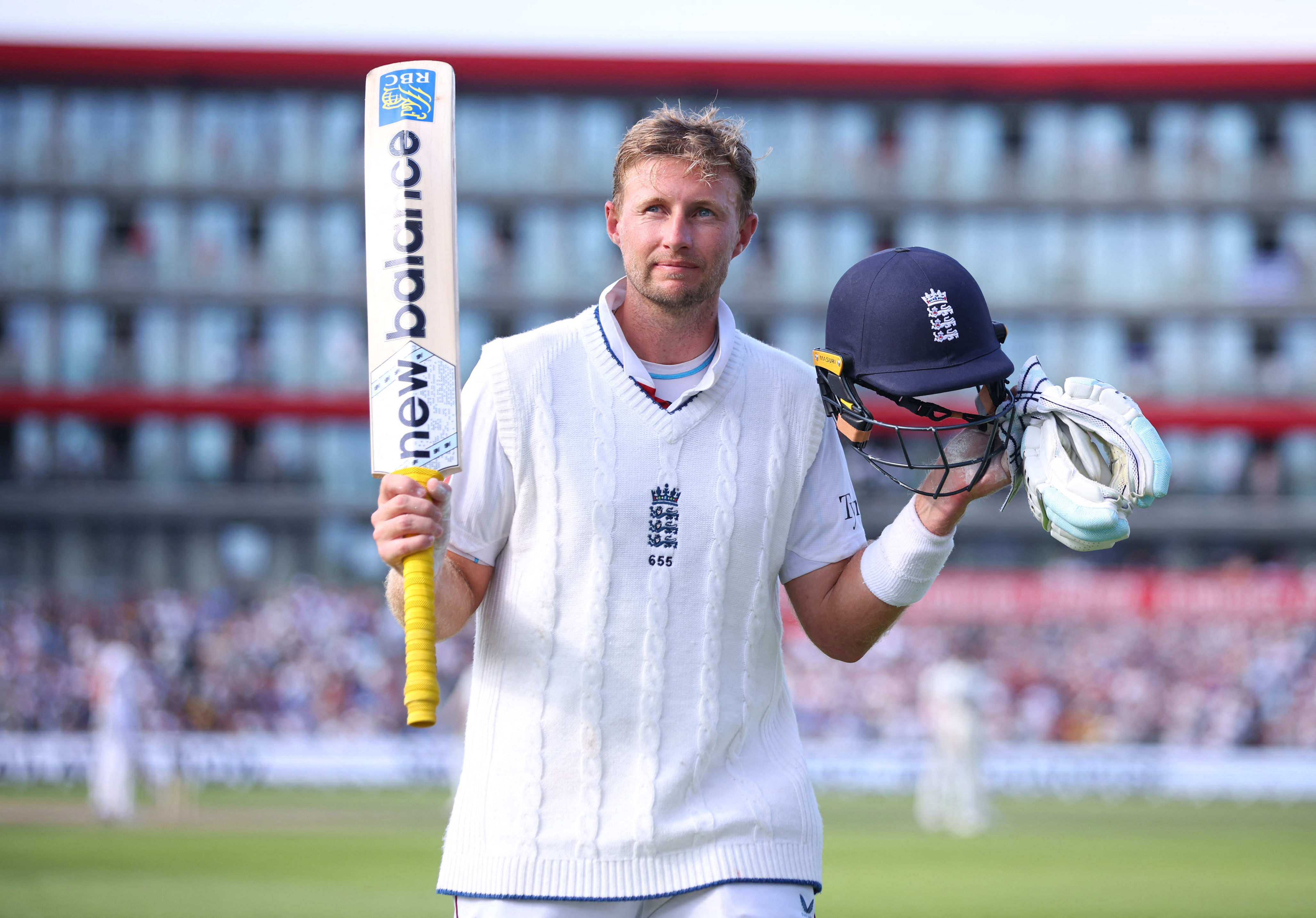 Root up to second on record Test list as England dominate India
