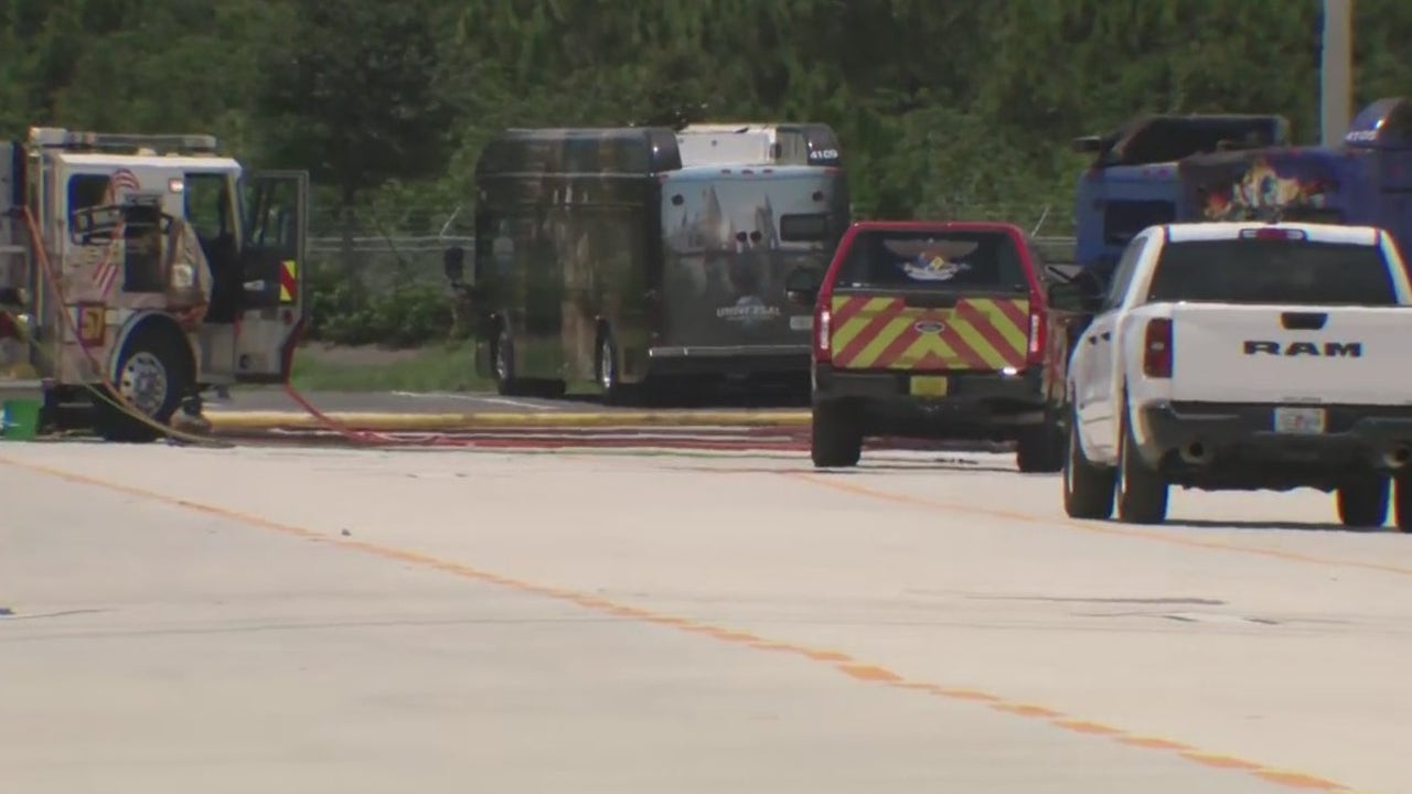 Epic Universe buses catch fire near Universal Orlando, officials say