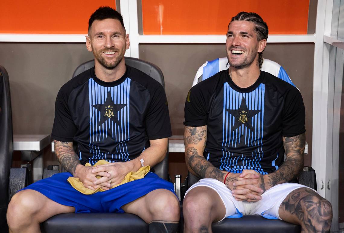 Rodrigo De Paul joins Lionel Messi at Inter Miami, expected to debut in ...