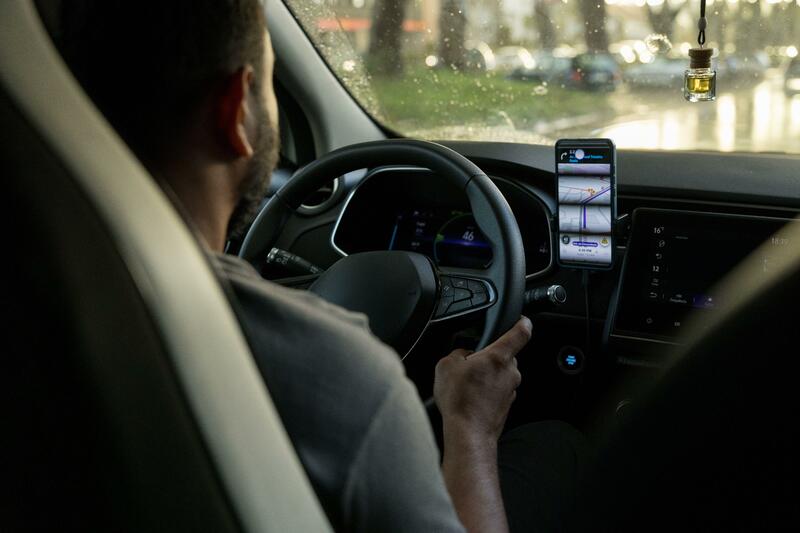 Entry test for taxi drivers to be updated because use of online maps ...