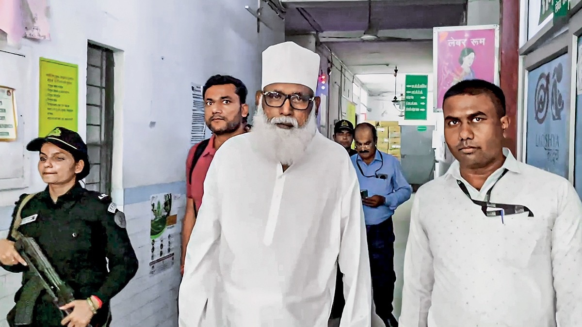 Uttar Pradesh's Chhangur Baba | Baba or black sheep?