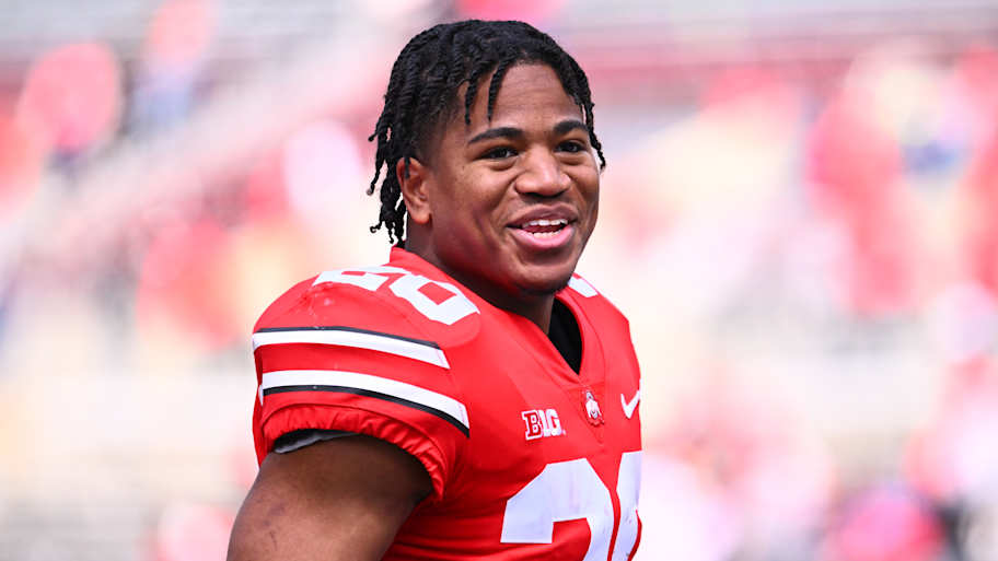 Ohio State RB looks like the Incredible Hulk in jaw-dropping pre-camp photo