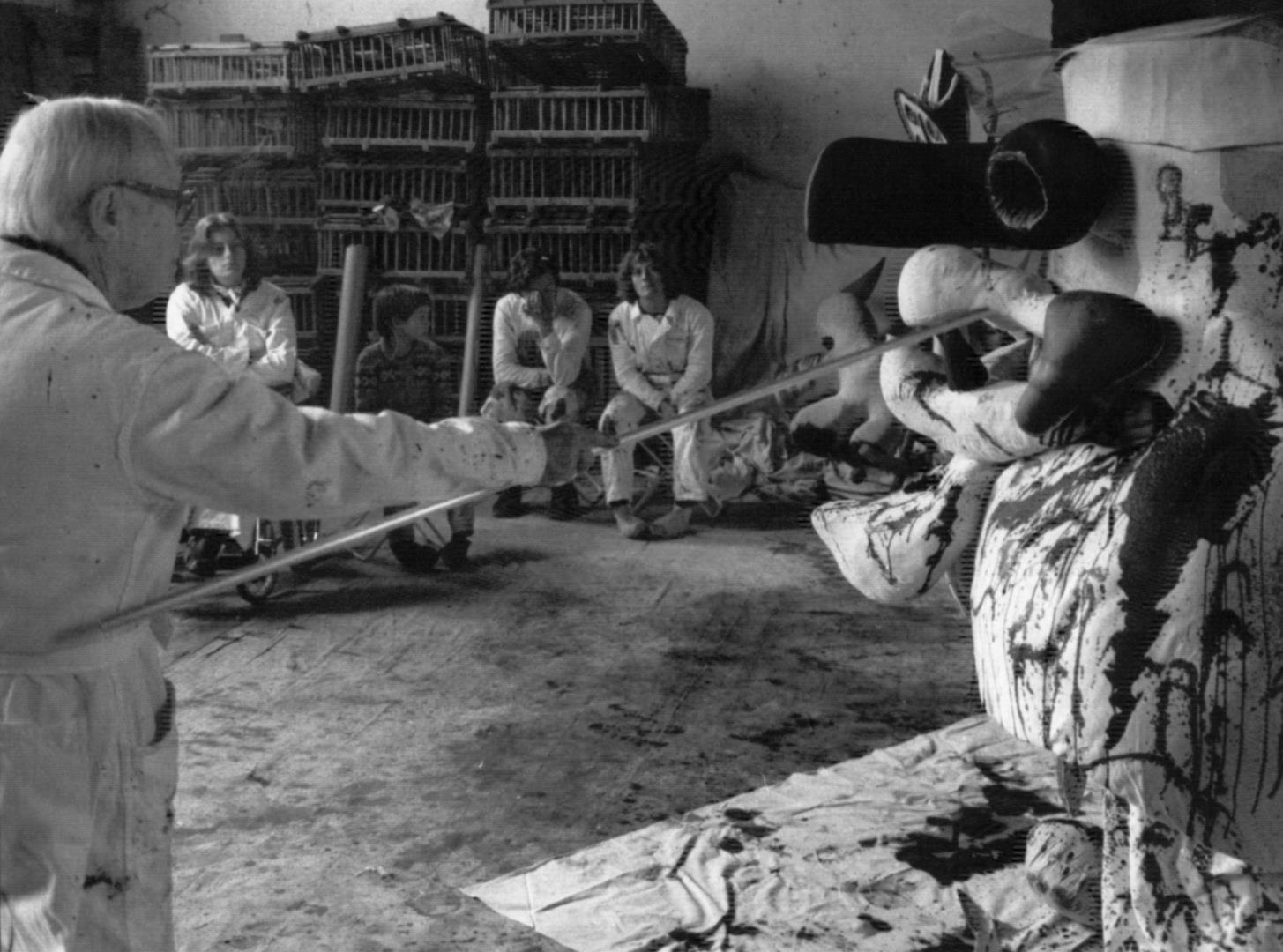 Sesenta obras indagan en el lenguaje del color de Miró en una ...