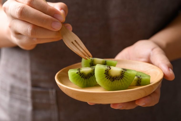 Five reasons to eat kiwi every day (including the peel)