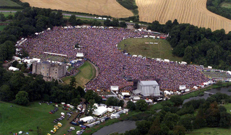 Entertain us: Everything to know about Robbie Williams' Irish gig