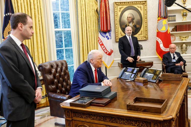 Murdoch already eyeing JD Vance presidency as his papers go to war with ...