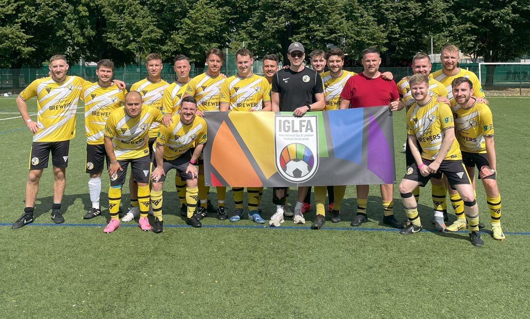 Gay pro referee says LGBTQ football association is ready for prime time ...