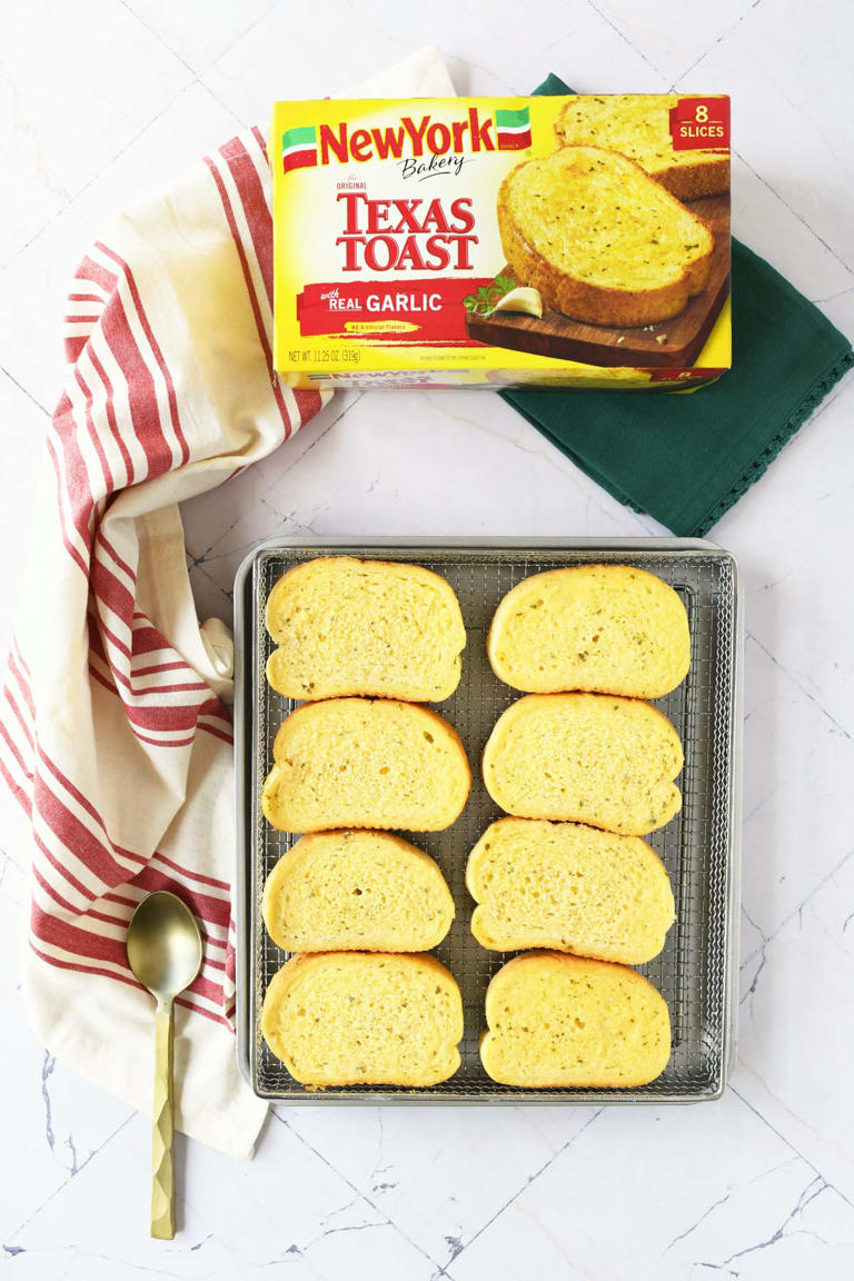 Chicken Parmesan Texas Toasts