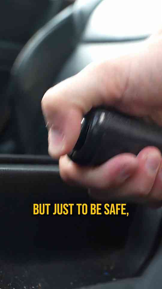 Should You Always Press The Handbrake Button?