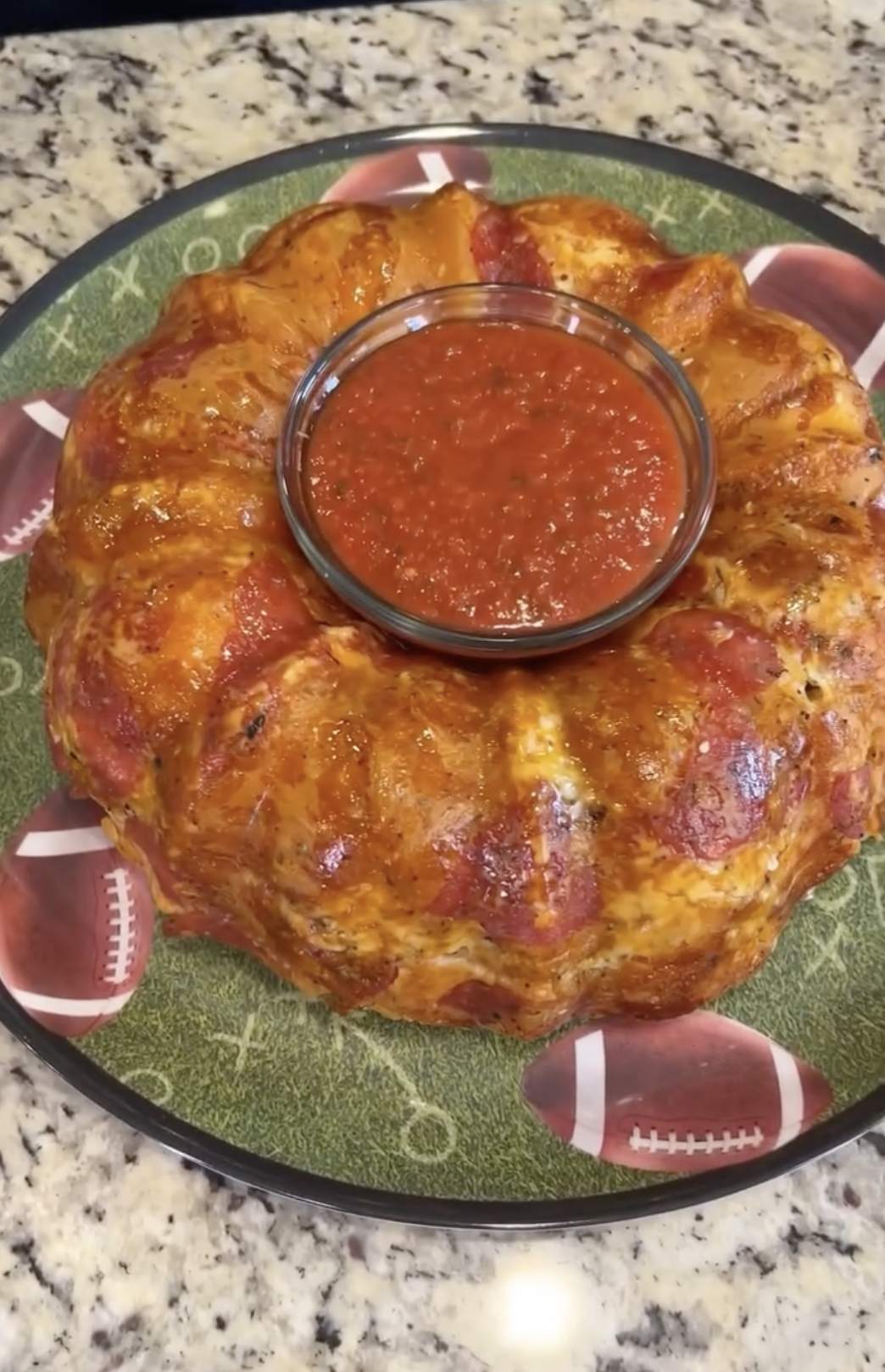 Game day pull-apart pizza bites