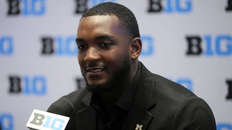 Michigan Player Seems Like He's Lying About Ohio State Flag Planting ...