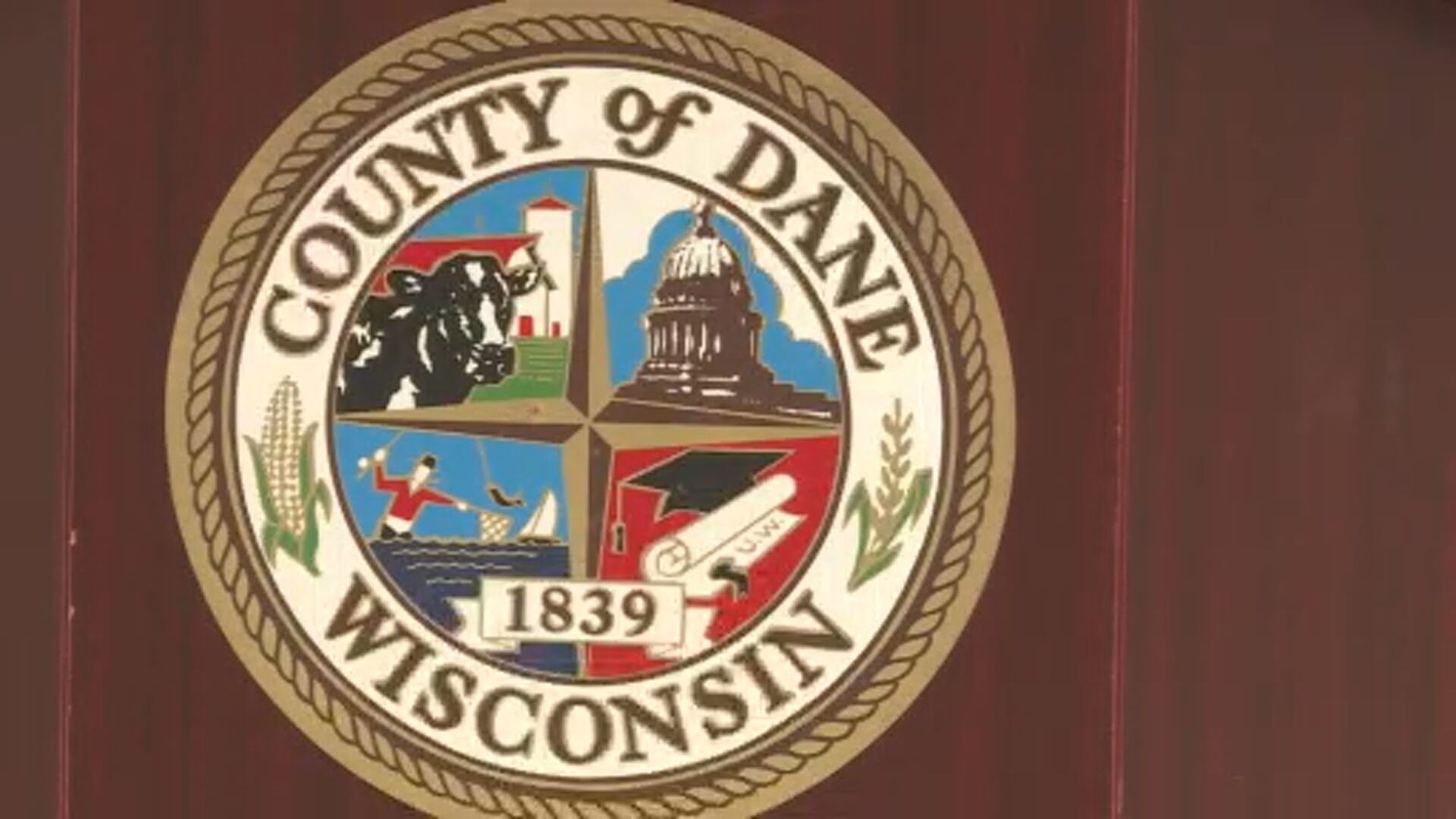 Dane Co. executive signs resolutions to expand two parks