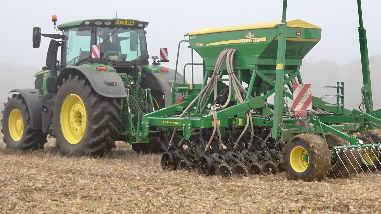 Zero-Till John Deere Drill Arrives as Slugs Threaten Autumn Crops