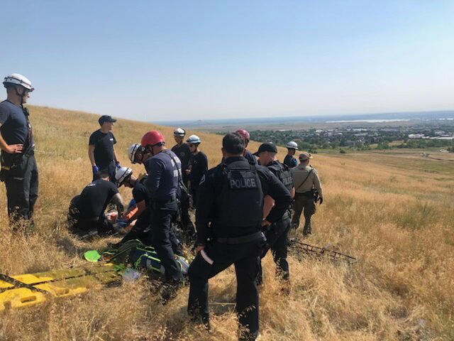 Paraglider injured in crash in Foothills Community Park: Boulder Fire ...