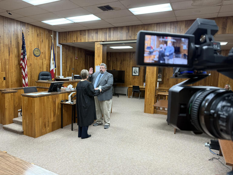 Court records: Madison County Auditor’s phone also seized by law ...