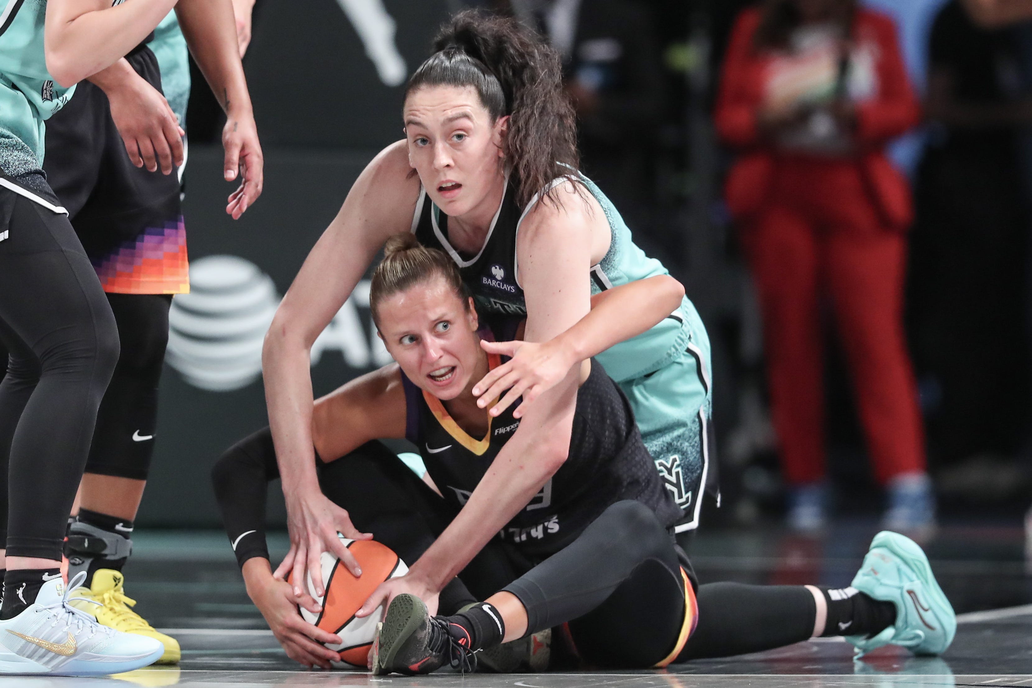 NY Liberty may be without star Breanna Stewart in Game 2 vs. Phoenix ...