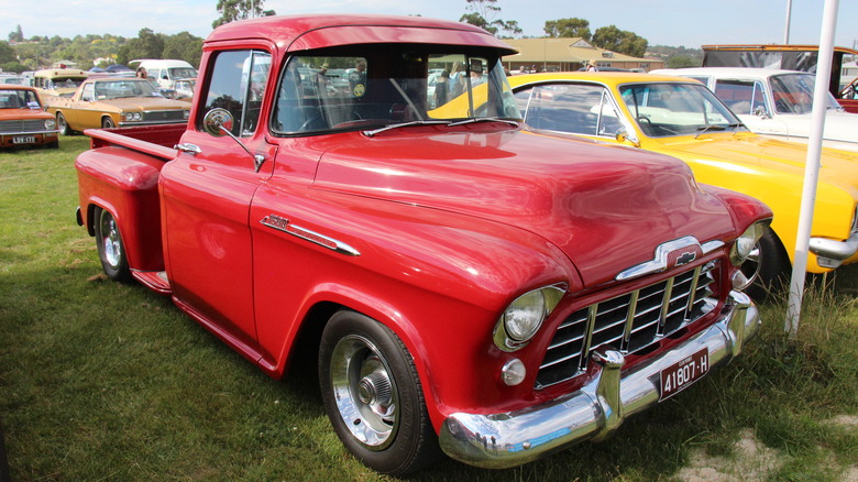 10 Classic Pickup Trucks That Are A Total Waste Of Money