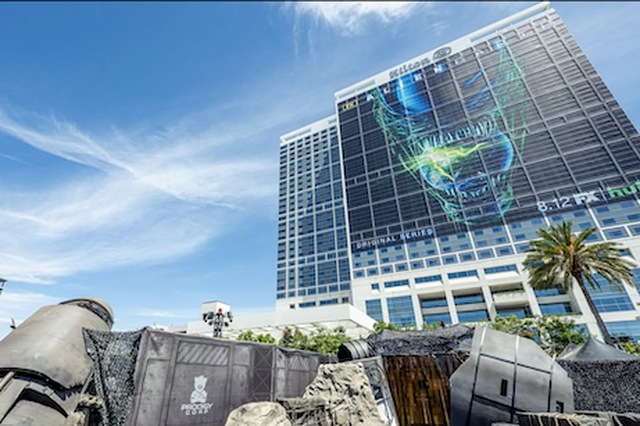 'Alien' lands at Comic-Con