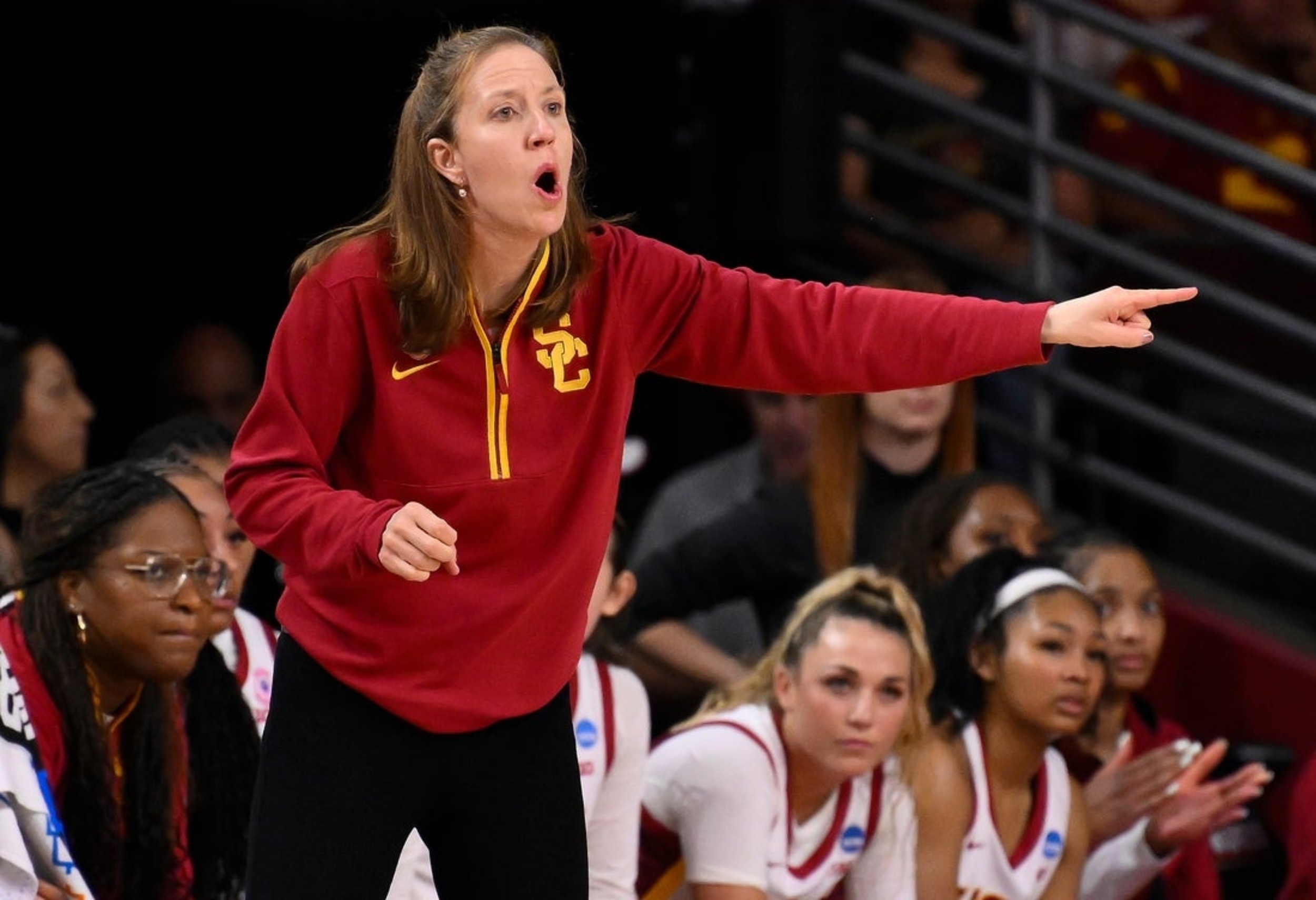 Saniyah Hall, No. 1 recruit in 2026, commits to USC