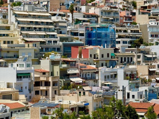 Πωλήσεις ακινήτων: Τιμή και επιφάνεια κλειδώνουν την ταχύτητα - Οι ...