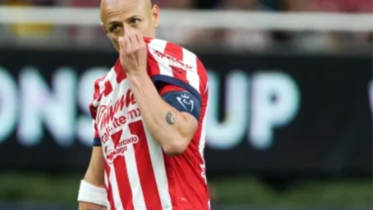 Soccer: Chicharito Faces Fallout from Controversial Videos; Reports ...