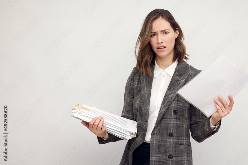 12 Quiet Clues You're Always Putting Others Before Yourself