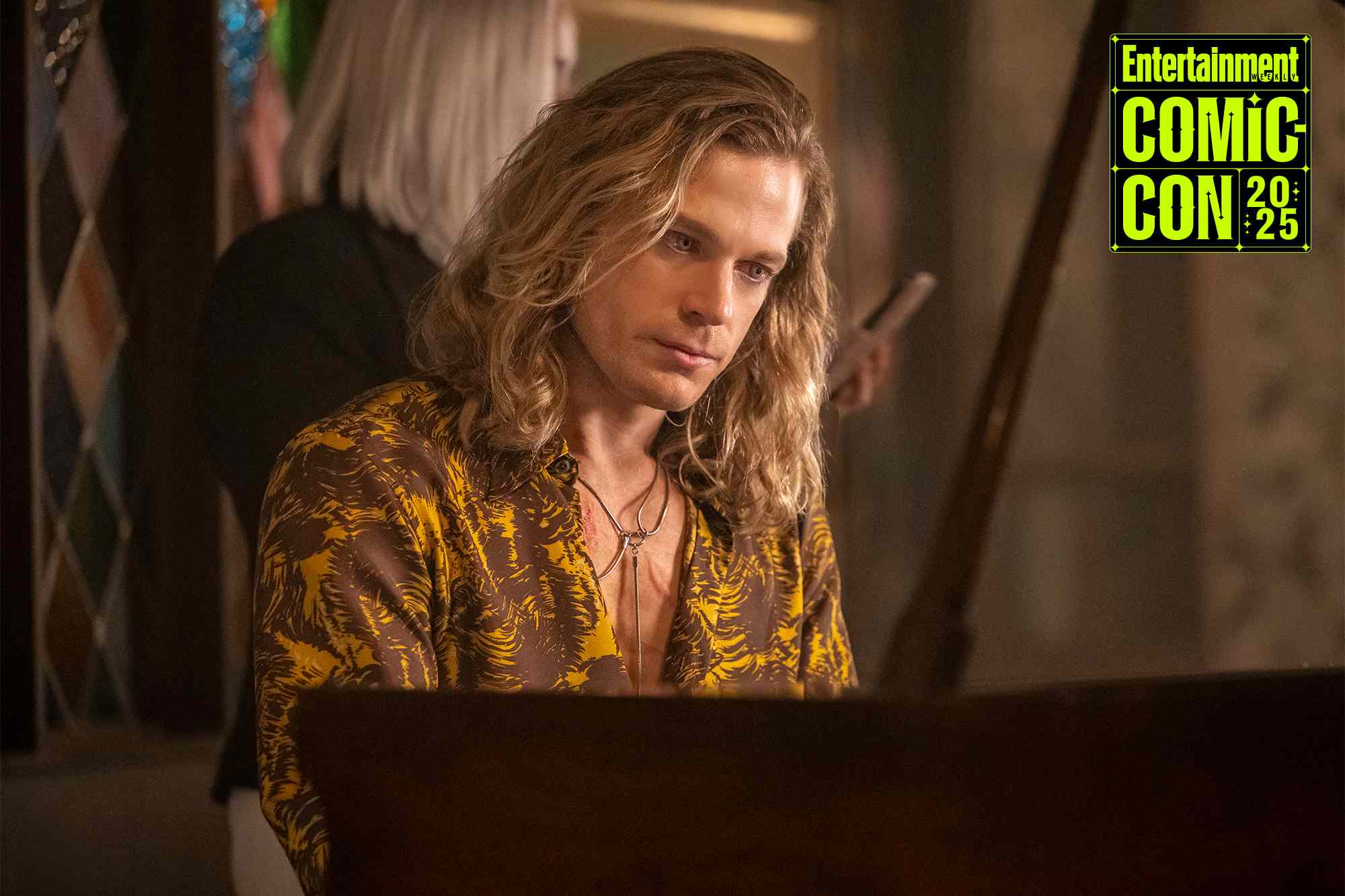 “Interview With the Vampire” star Sam Reid teases Lestat's 'earworms ...