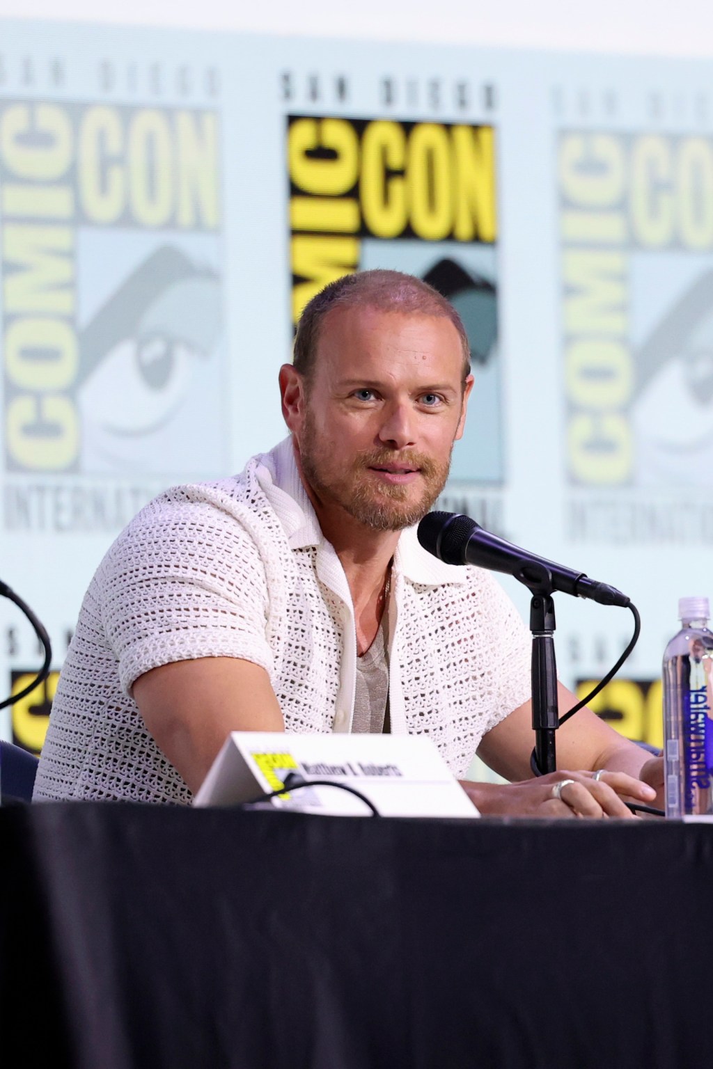 ‘Outlander’ star Sam Heughan debuts shocking new look ahead of Starz ...