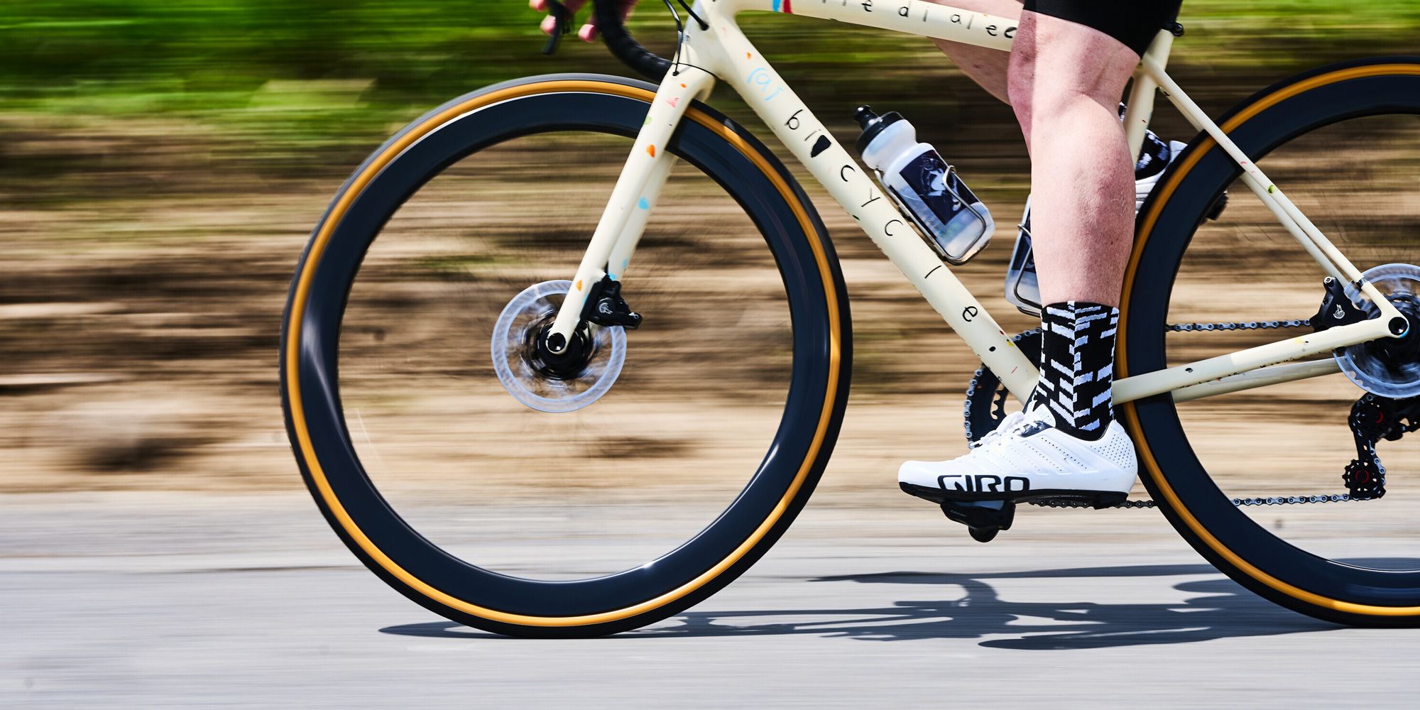 A Former Pro Cyclist Picks the 9 Best Road Bike Tires for Every Ride