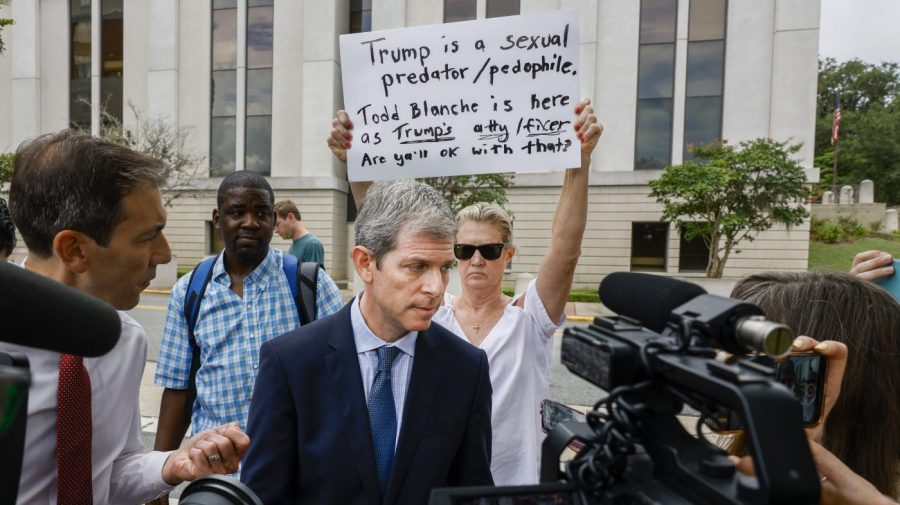 Maxwell attorney says he hasn’t spoken about pardon with Trump team