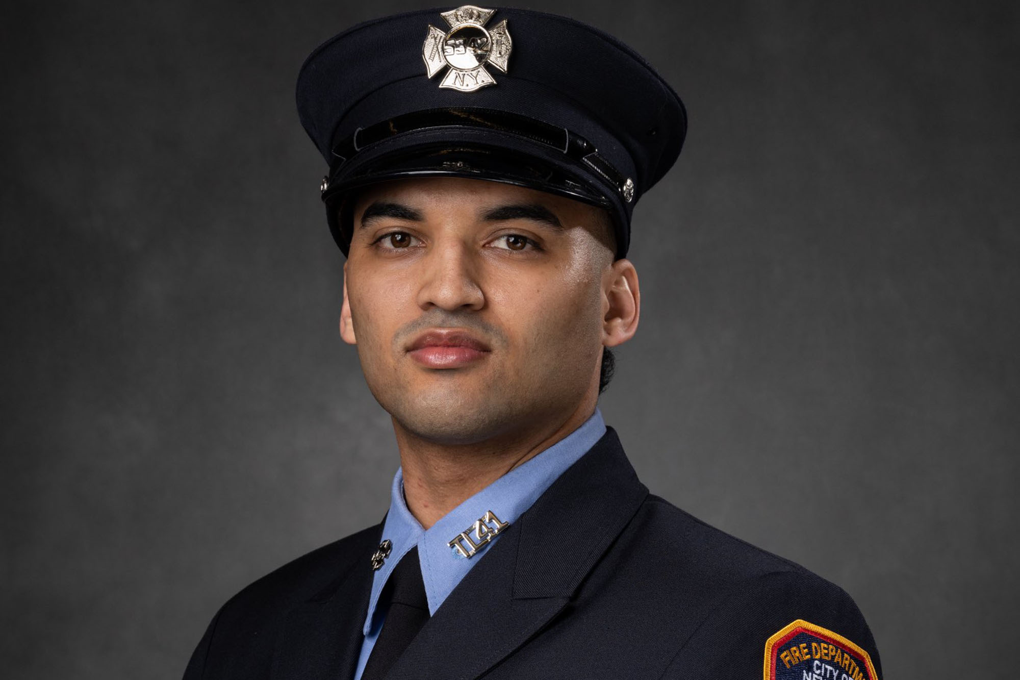 FDNY hero who saved disabled woman from burning building killed in NYC ...