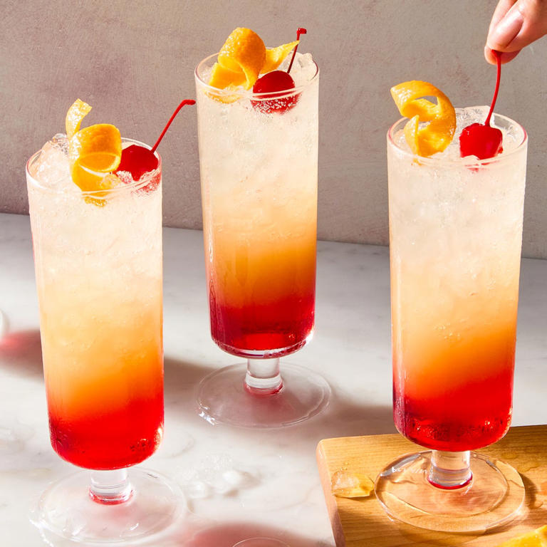 70 summer cocktail recipes that taste like being on vacation