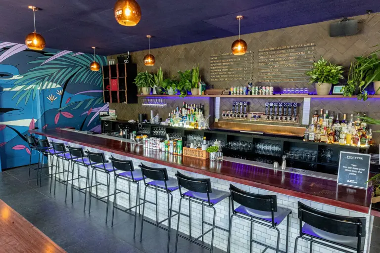 Fracture Brewing to Occupy Bar at Extra Credit Food Cart Pod