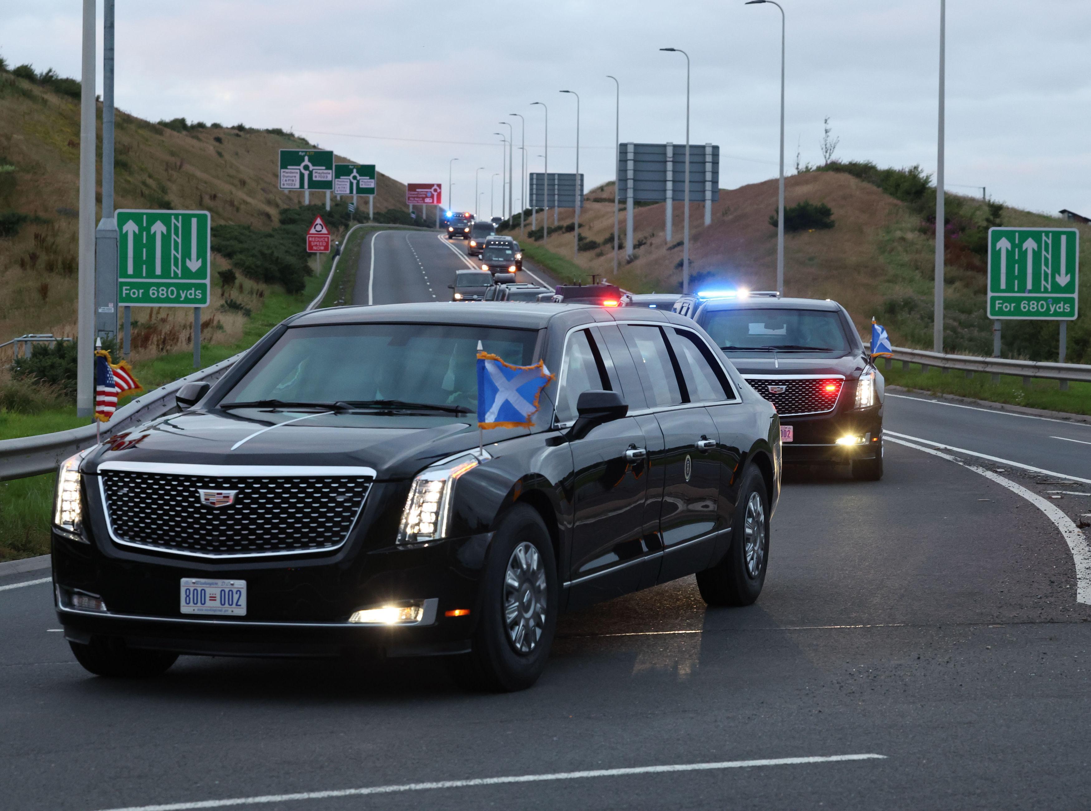 Watch: Donald Trump's motorcade, containing presidential limo The Beast ...