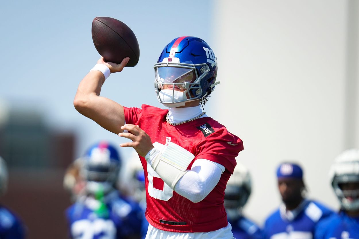 Giants’ rookie quarterback bounced back on Day 2 of camp after rough ...