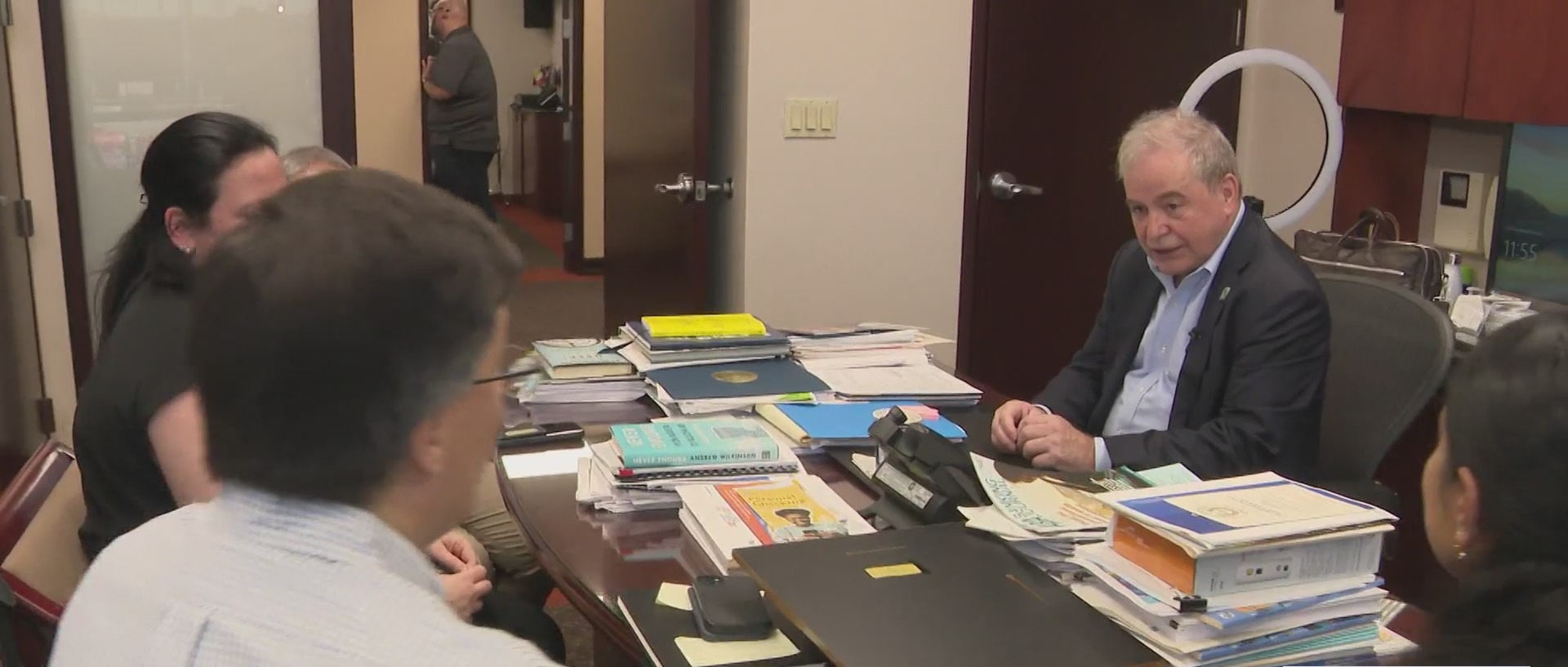 Bronx small businesses receive $35 million boost from Ponce Bank CEO