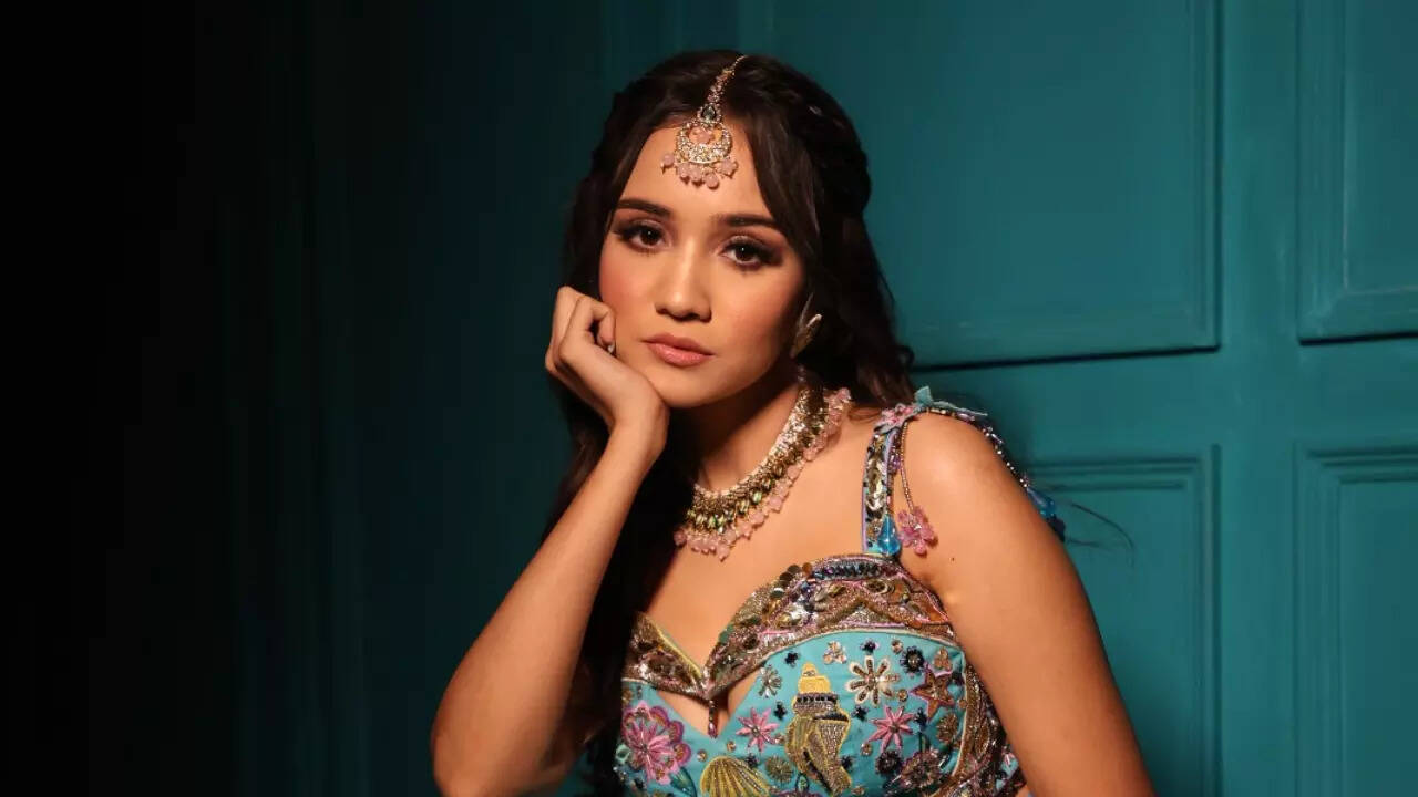 Ashi Singh on her bond with Shabir Ahluwalia and Supriya Shukla; says ‘Their support truly ...