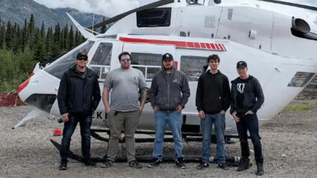 Miners rescued from northern B.C. mine after 60 hours