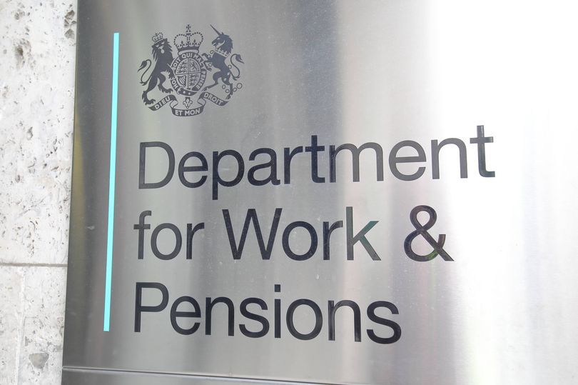 DWP issues Universal Credit update for PIP claimants on legacy benefits