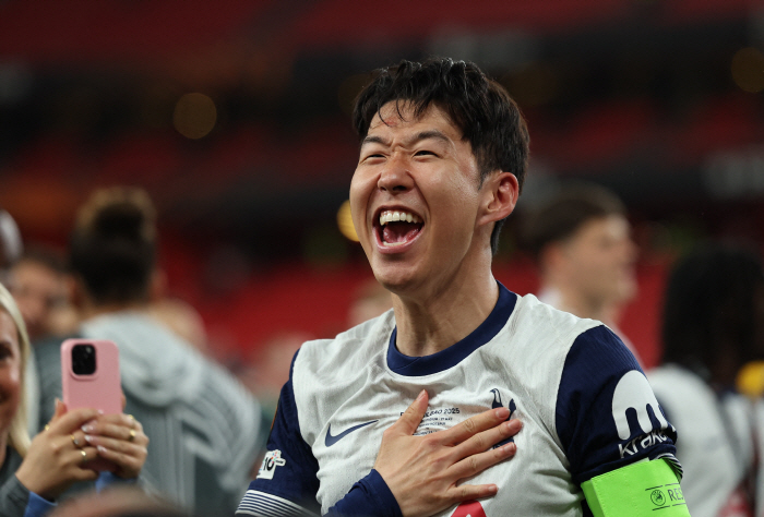 South Korea's Captain, Saudi Arabia, is really not going. Saudi clubs ...